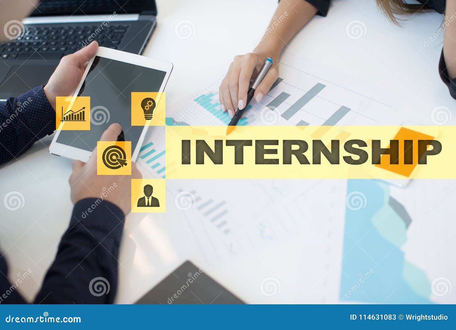 Internship Text on Virtual Screen. Business, Education and Internet ...