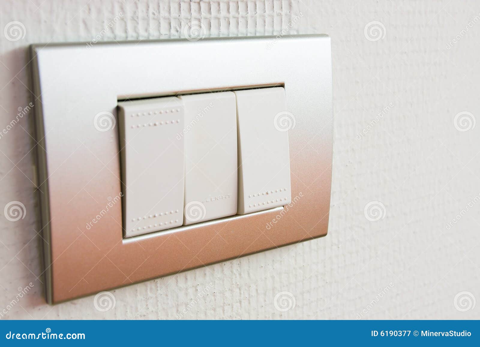 Interruttori della luce immagine stock. Immagine di interno - 6190377