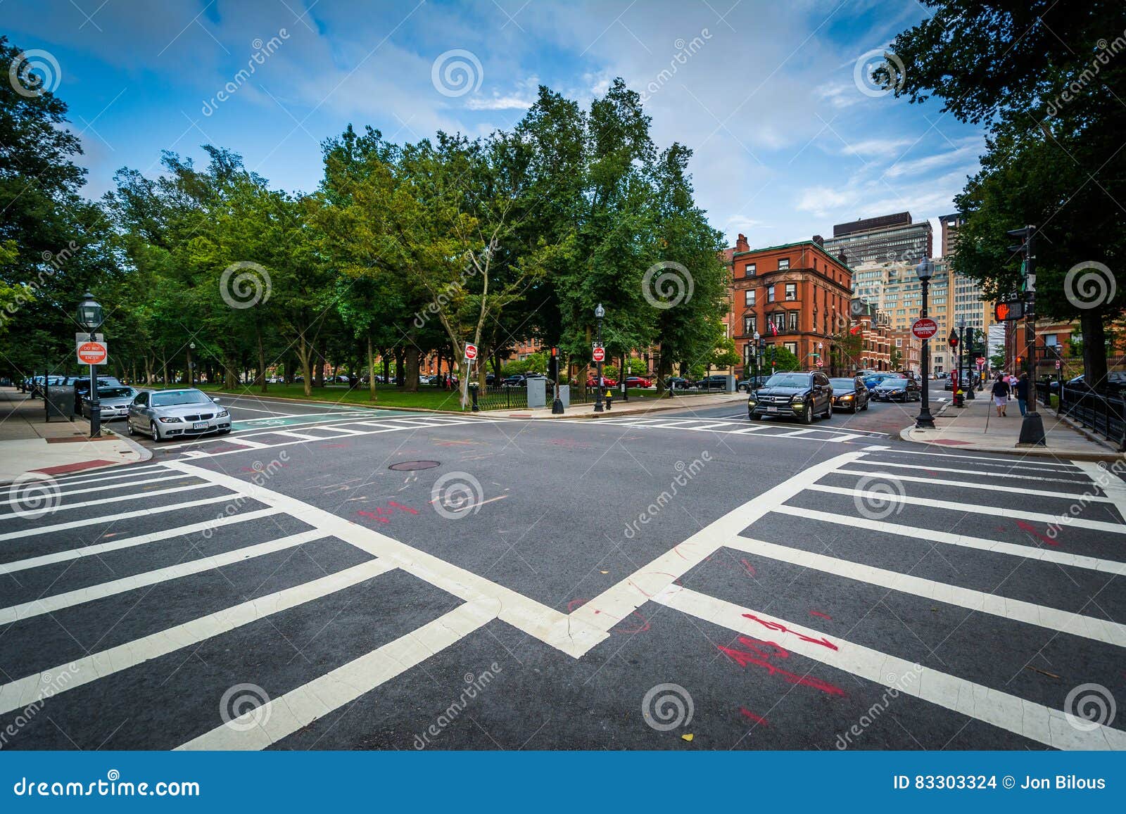 Intersection Along Commonwealth Avenue in Back Bay, Boston, Mass ...