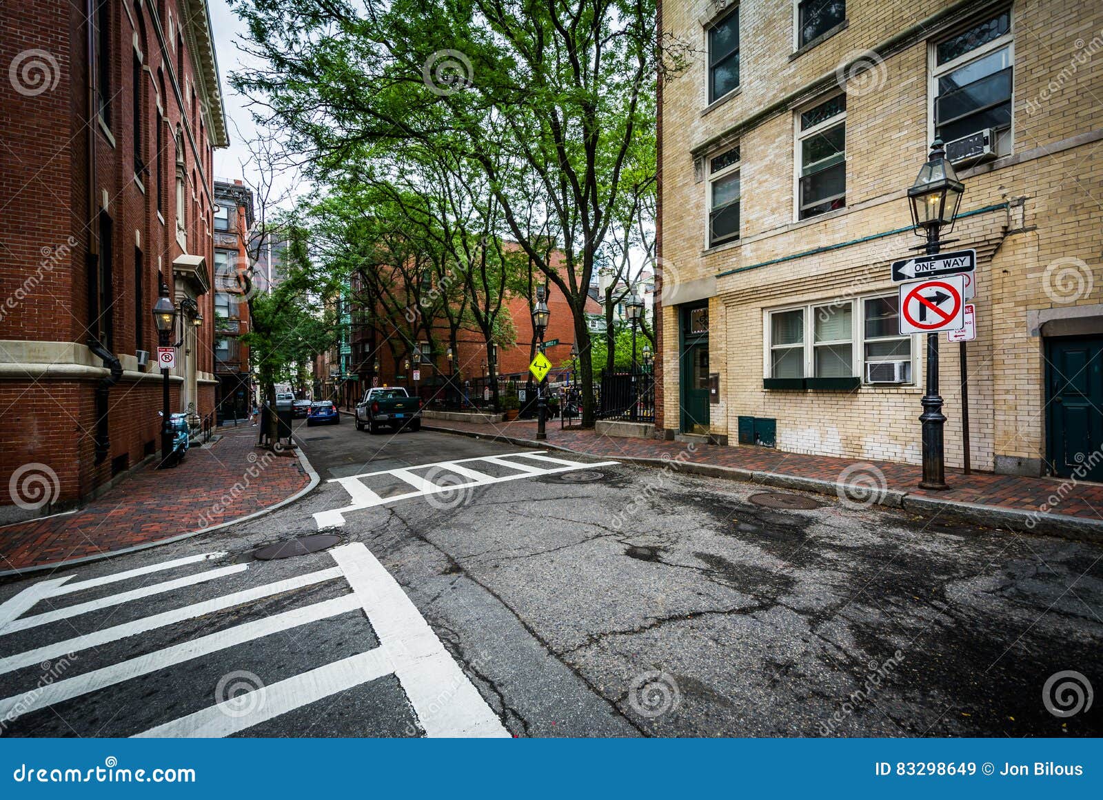 Intersection and Historic Buildings in Beacon Hill, Boston, Mass ...