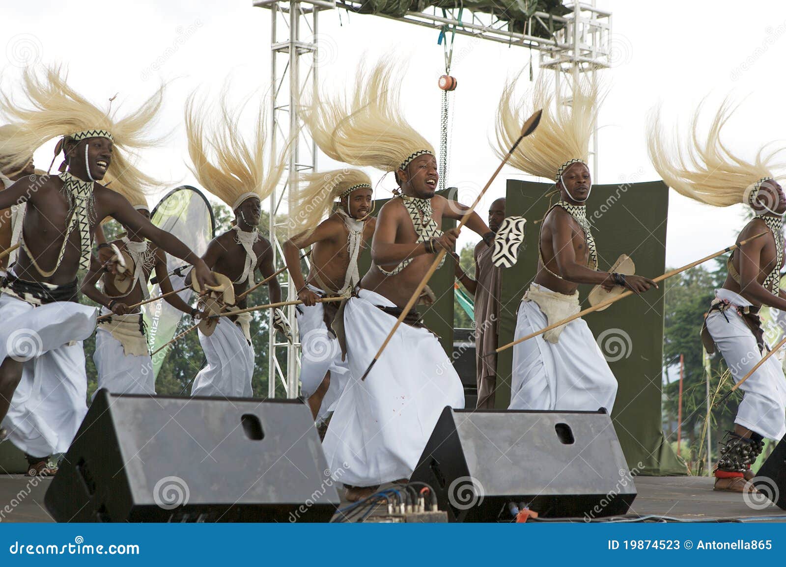 Intore dancers editorial stock photo. Image of music - 19874523