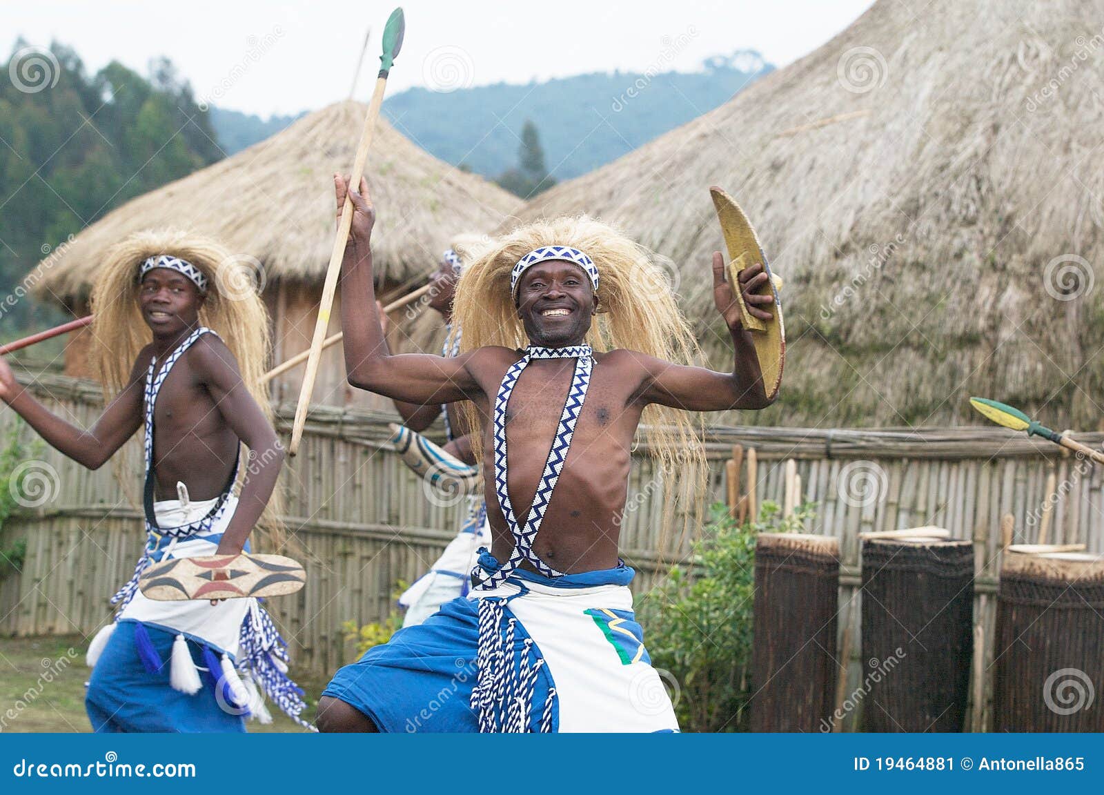 Intore Dancers at the Village Editorial Photo - Image of travel ...