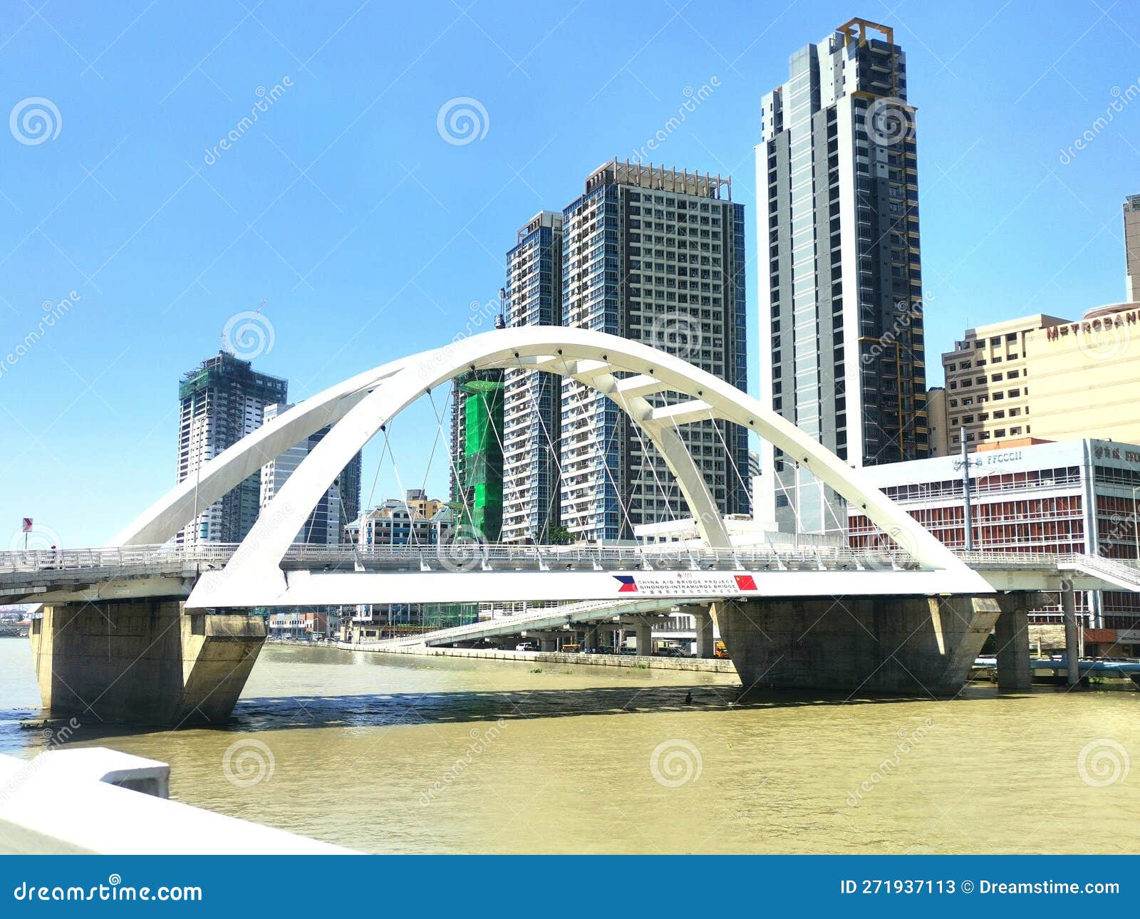 Intramuros-Binondo Bridge in Manila Editorial Stock Photo - Image of ...