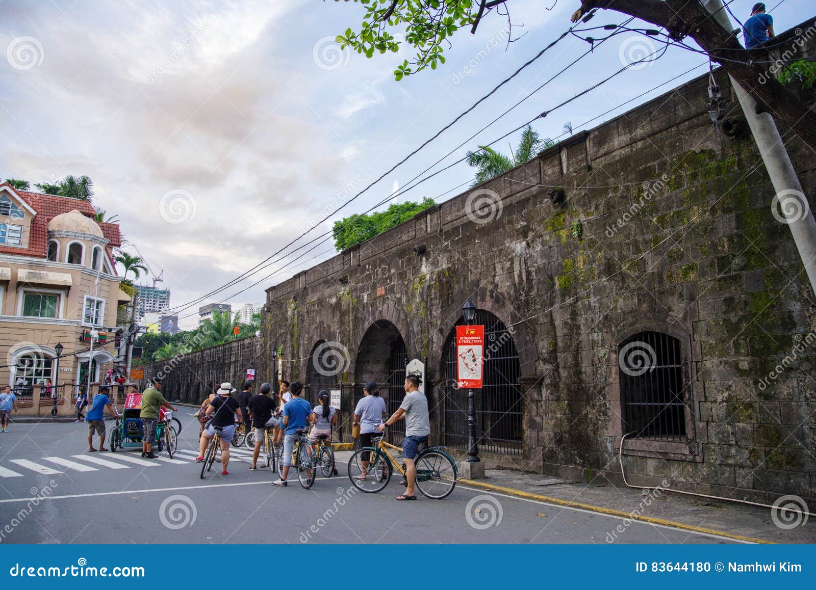 Intramuros Wall editorial image. Image of city, golf - 83644180
