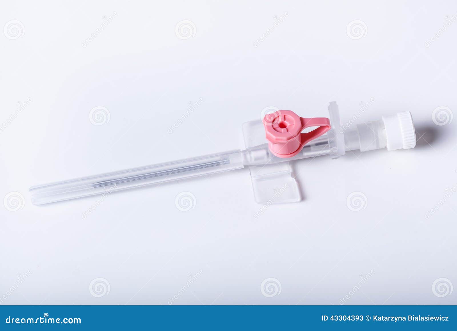 Intravenous Cannula In A Tray. Royalty-Free Stock Image | CartoonDealer ...