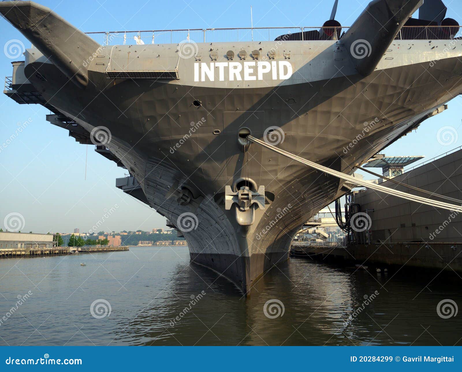 Intrepid Warship Moored in New York Editorial Stock Image - Image of ...