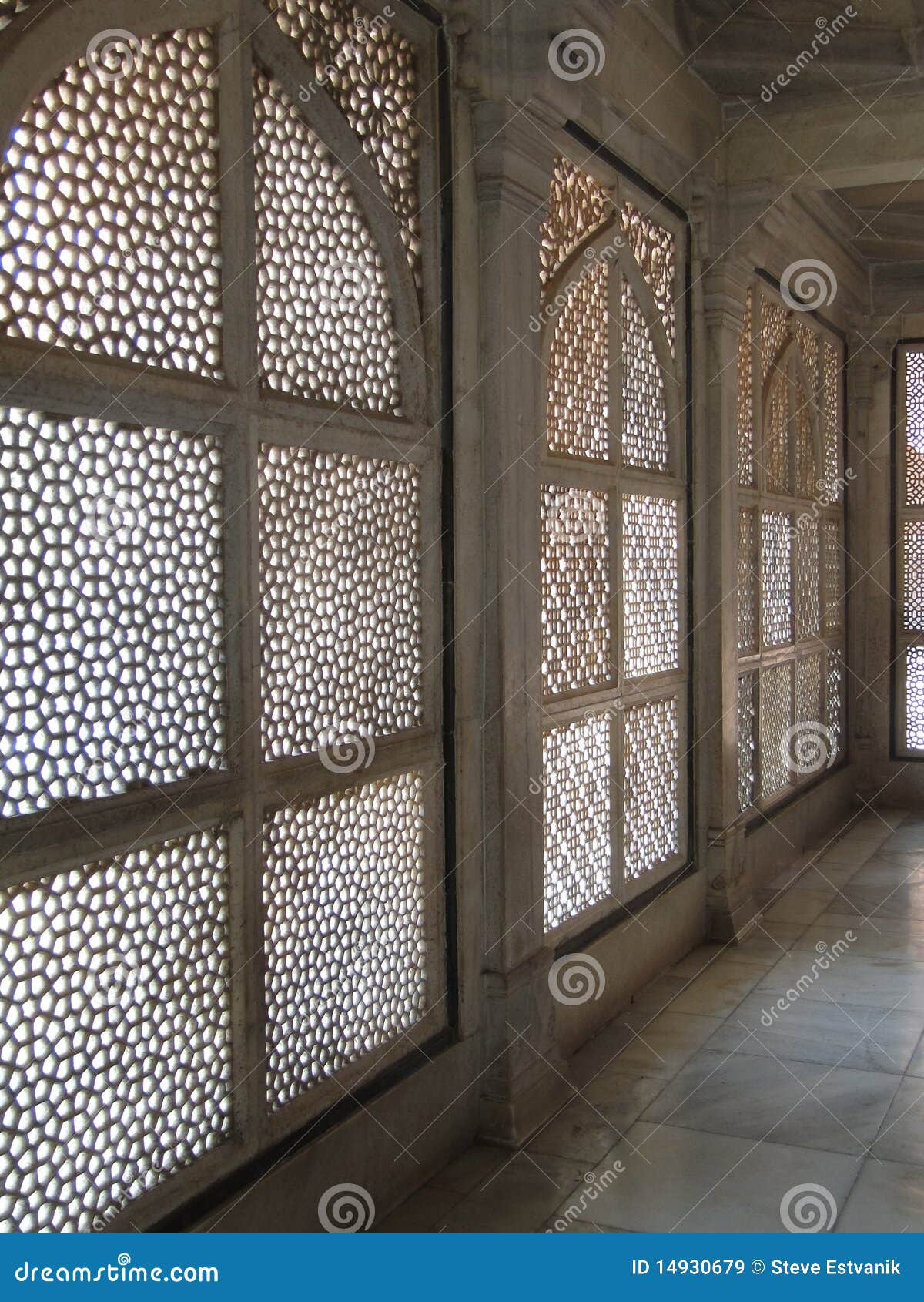 Intricate Marble Filigree Screen Stock Image - Image of mogul, screen ...