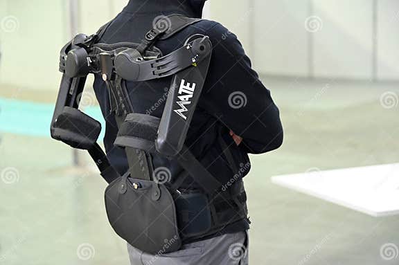 Introducing MATE, Comau Exoskeleton, an Ergonomically Designed Wearable ...