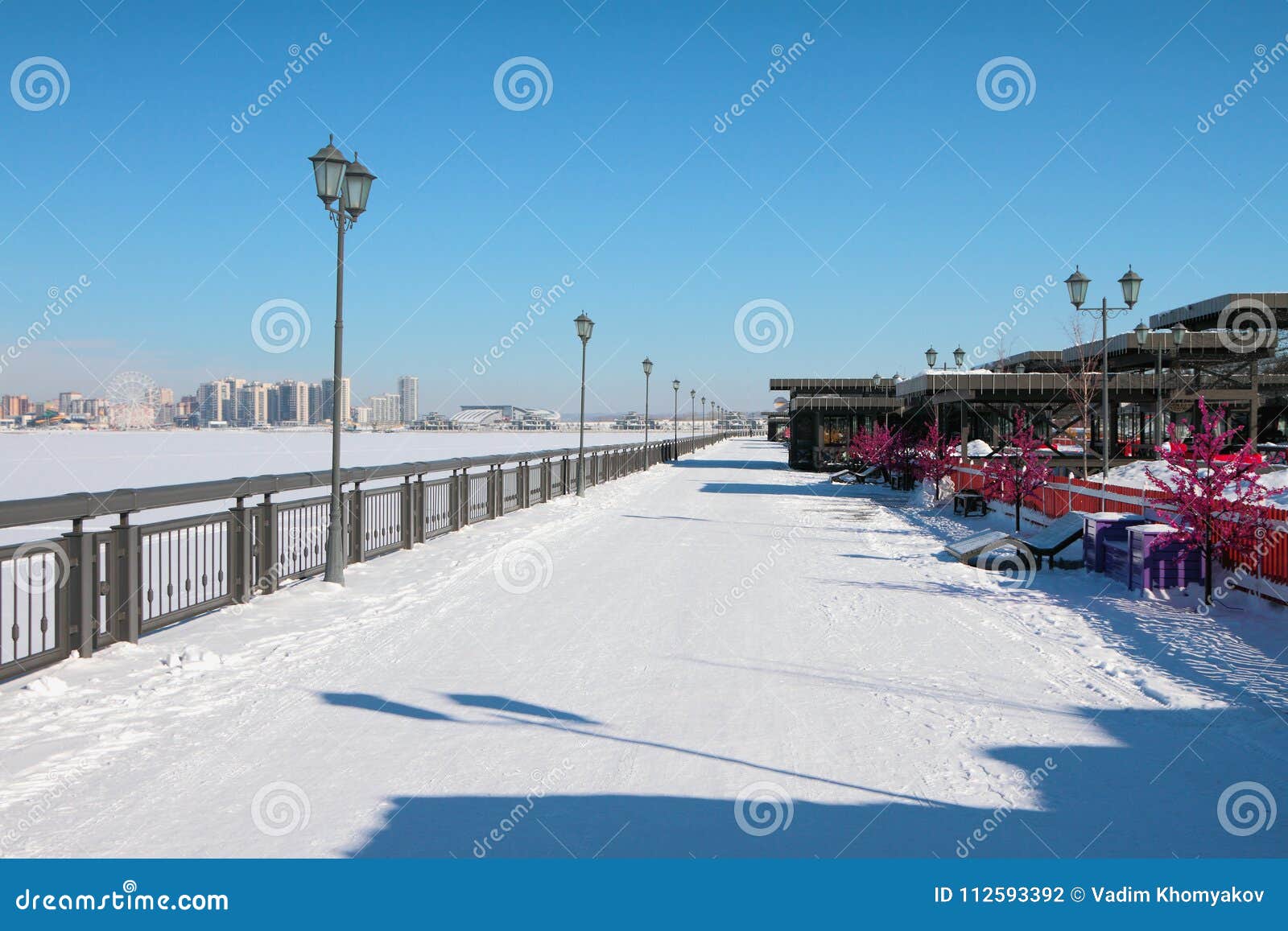 Invallning Och Stad I Vinter Kazan Russia Arkivfoto - Bild av hämnare ...