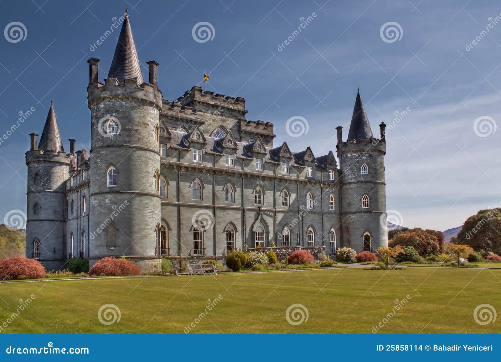 Inveraray Castle stock photo. Image of inveraray, mainland - 25858114