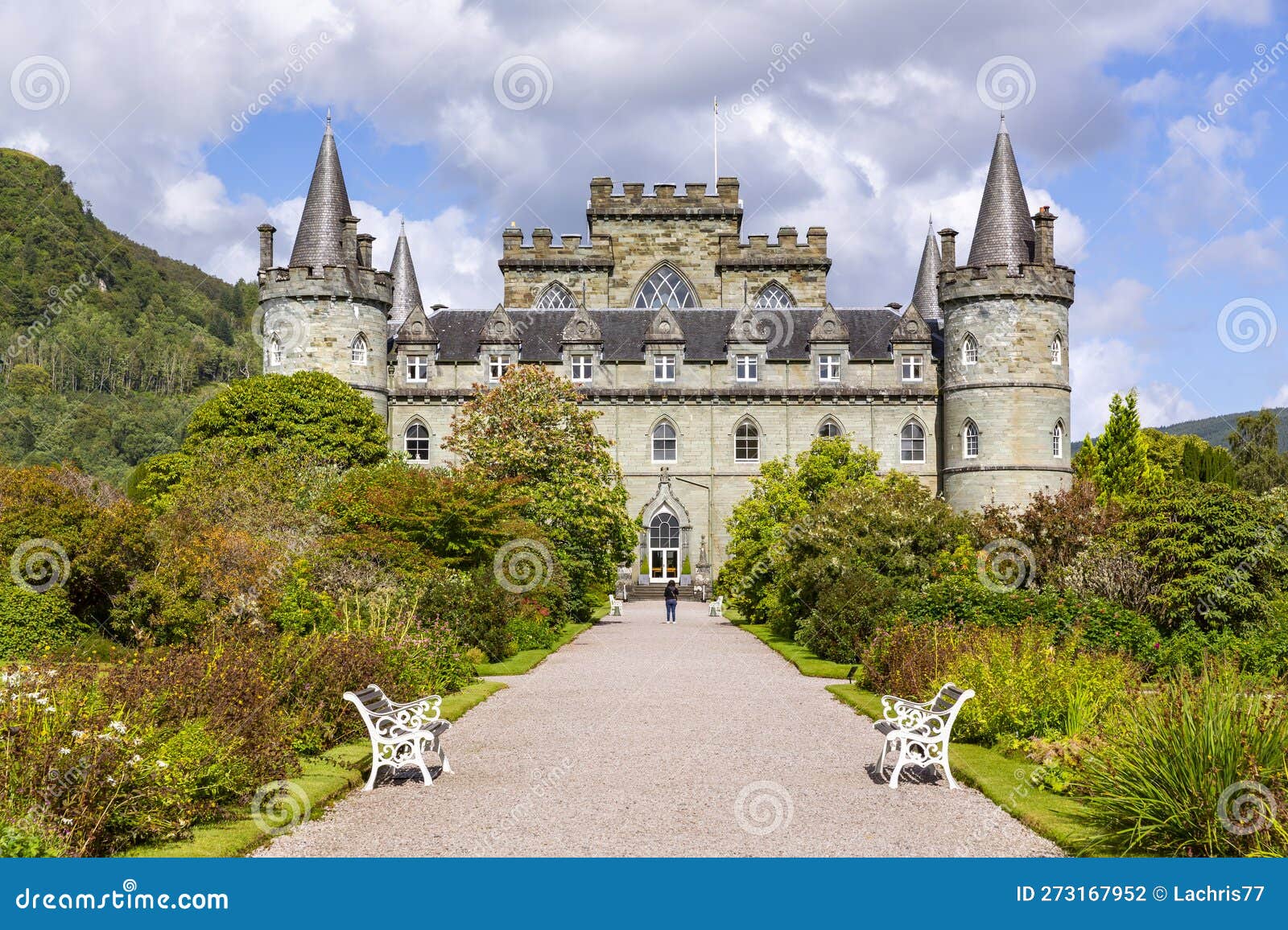 The Inveraray Castle. an Iconic Scottish Visitor Attraction Editorial ...