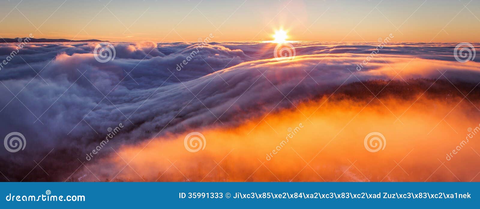 Inversion in the Valley at Sunset Stock Image - Image of beauty ...