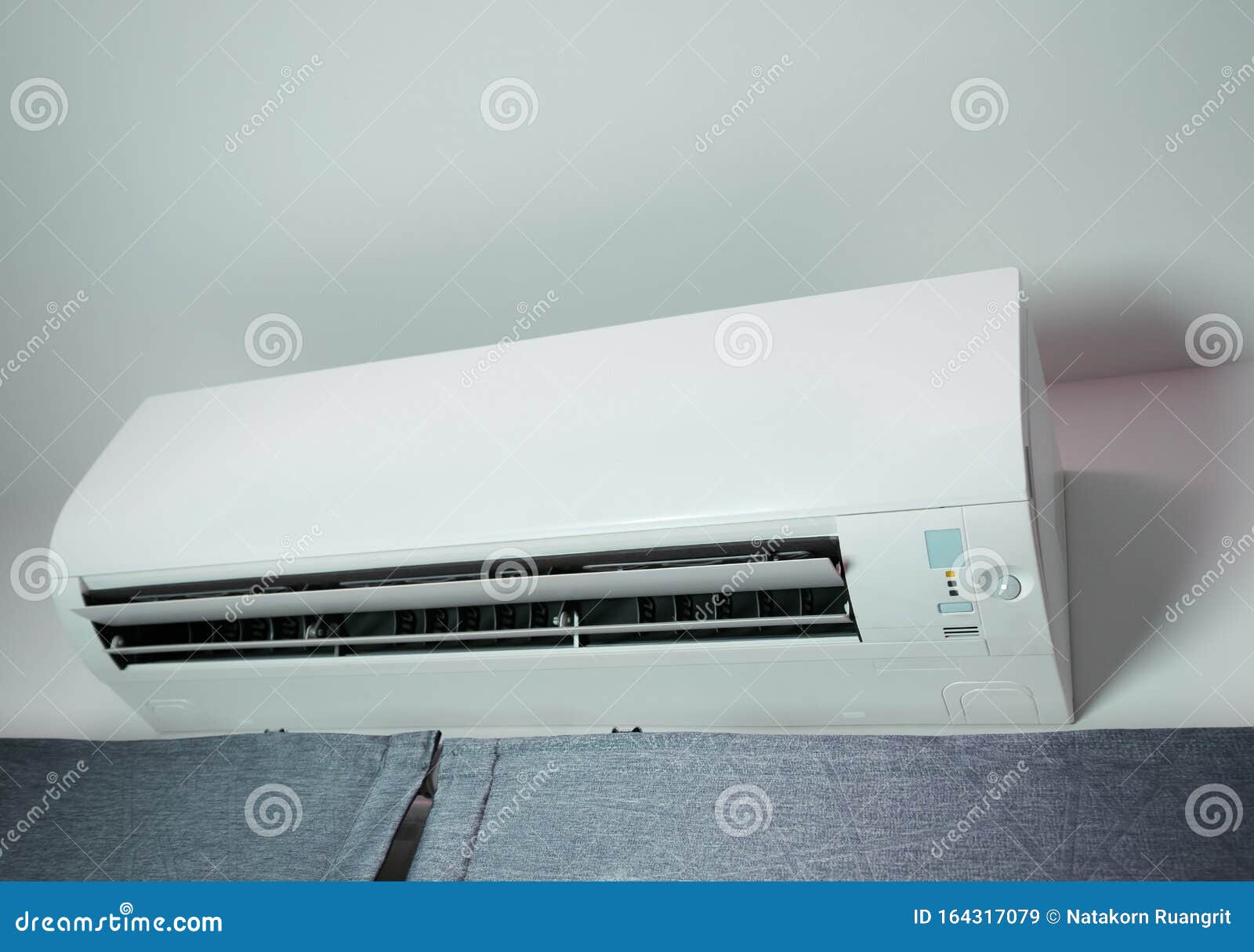 Inverter Air Conditioner with Motion Sensor System Technology Interior ...