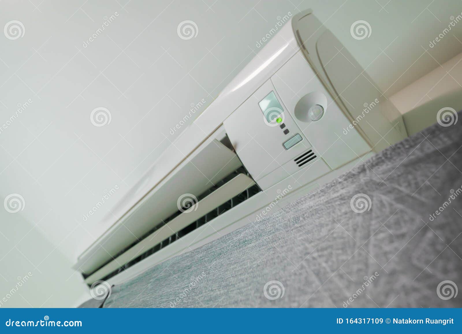 Inverter Air Conditioner with Motion Sensor System Technology for ...