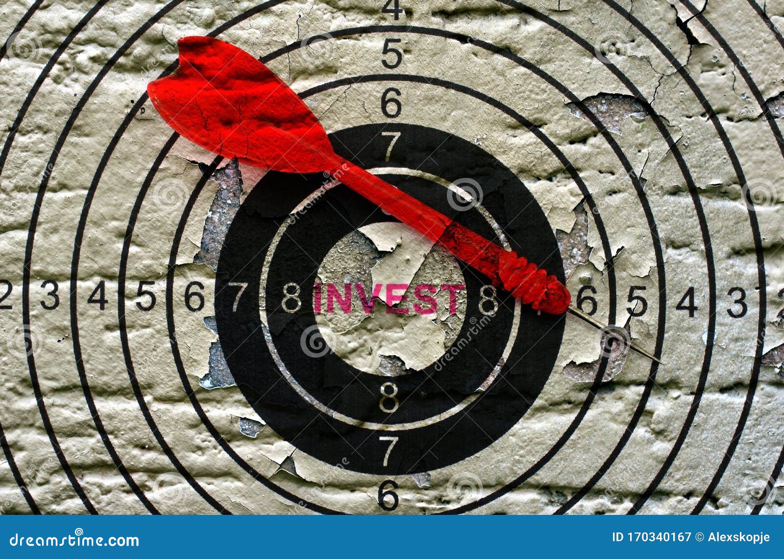 Invest target stock image. Image of performance, objectives - 170340167