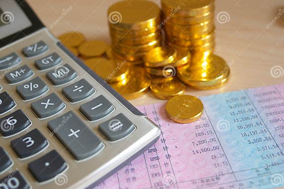 Investering stock foto. Image of toekomst, bank, boek - 8280078