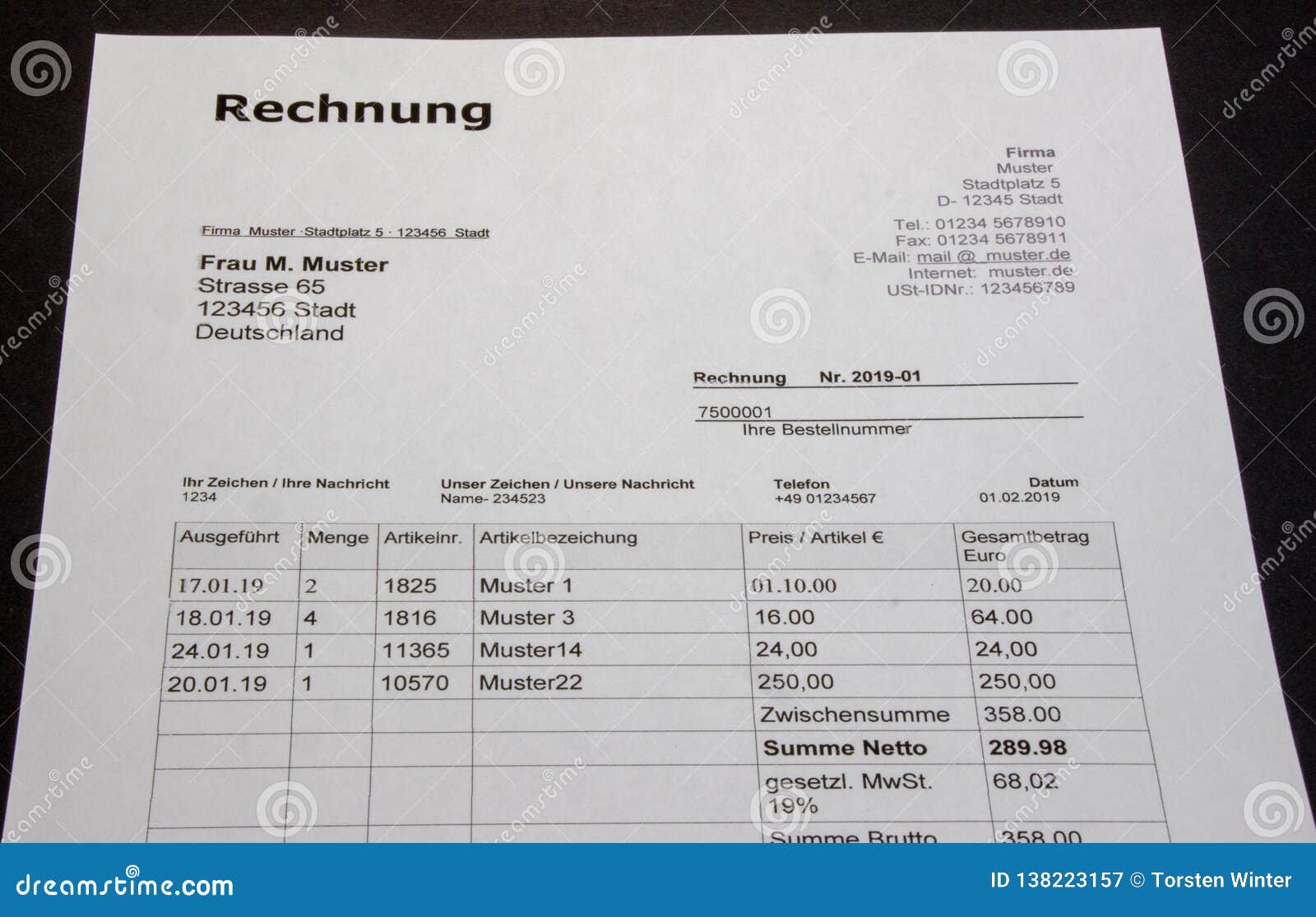 Invoice Templates Design in Minimal Style Stock Image - Image of ... Invoice Templates Design in Minimal Style Stock Image - Image of ...