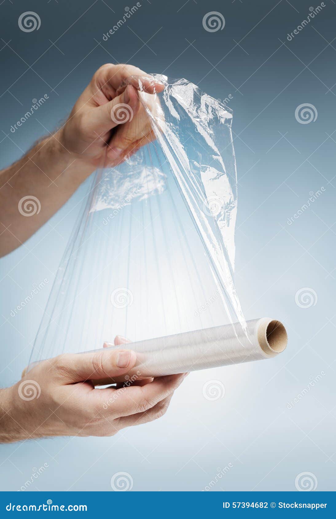 Involucro di plastica fotografia stock. Immagine di alimento - 57394682