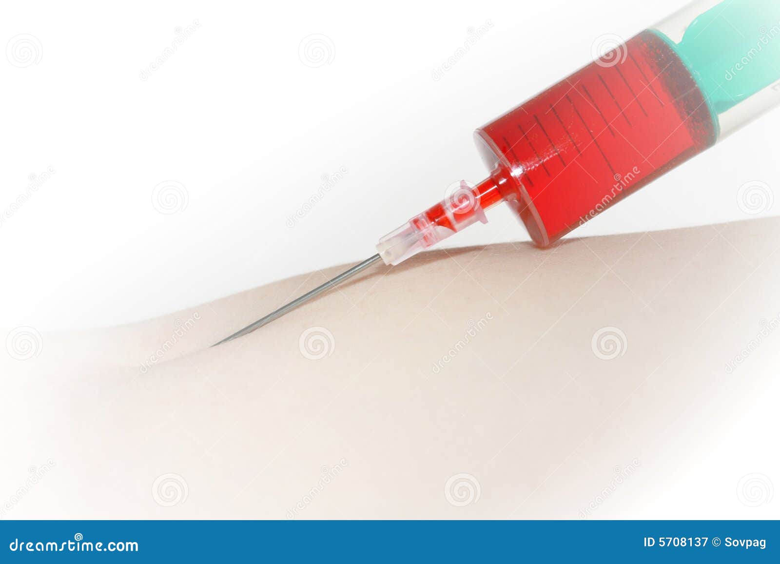 Inyección imagen de archivo. Imagen de aguja, médico, ayudas - 5708137