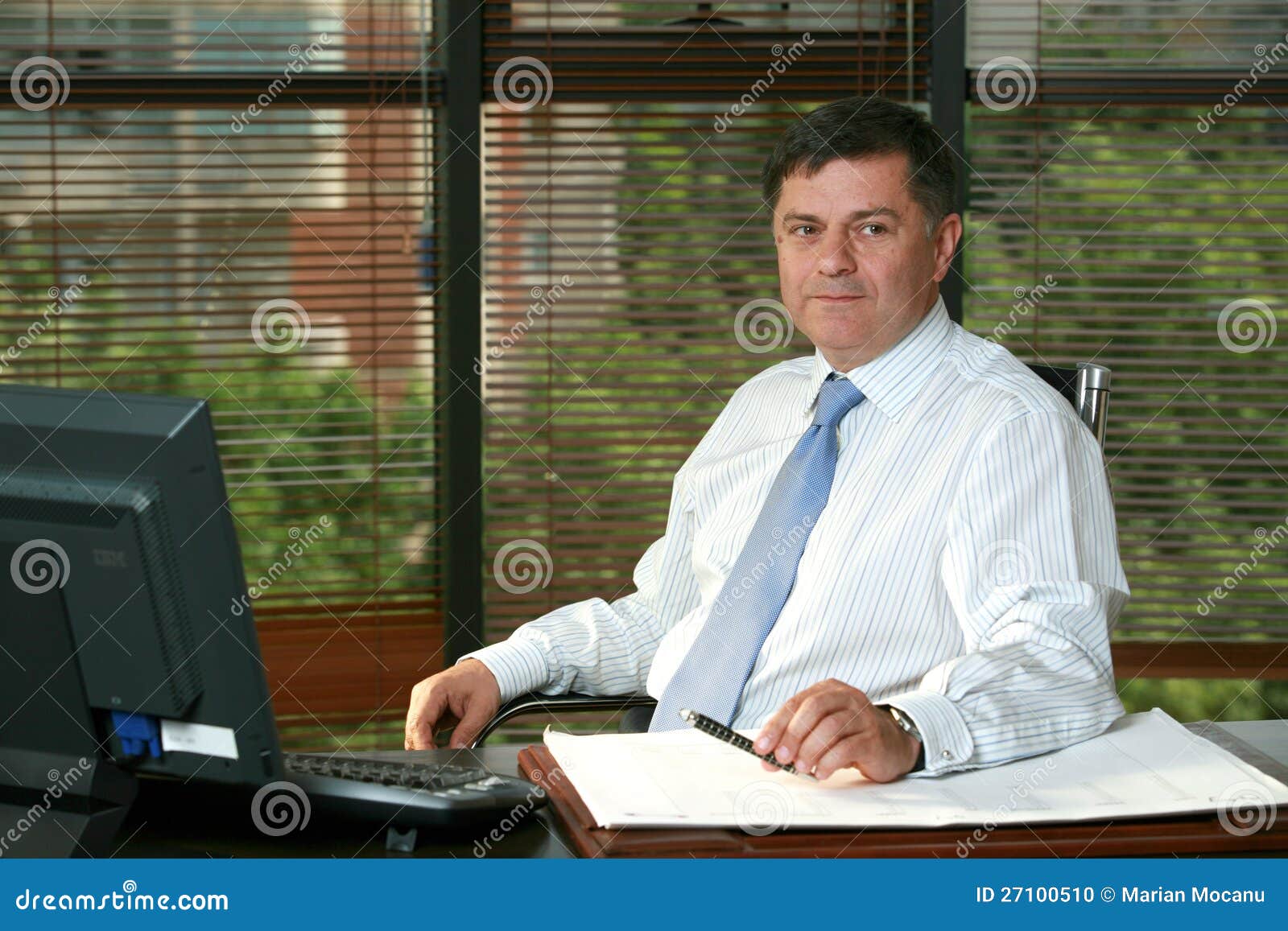 Ionut Costea editorial image. Image of office, president - 27100510