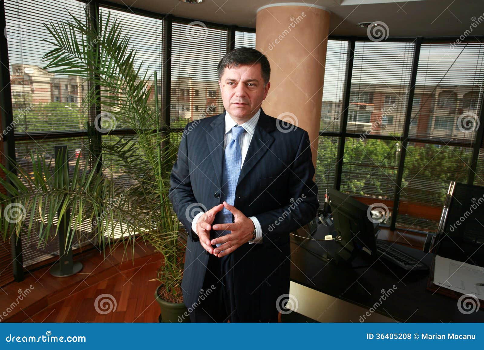 Ionut Costea editorial stock photo. Image of money, portraits - 36405208