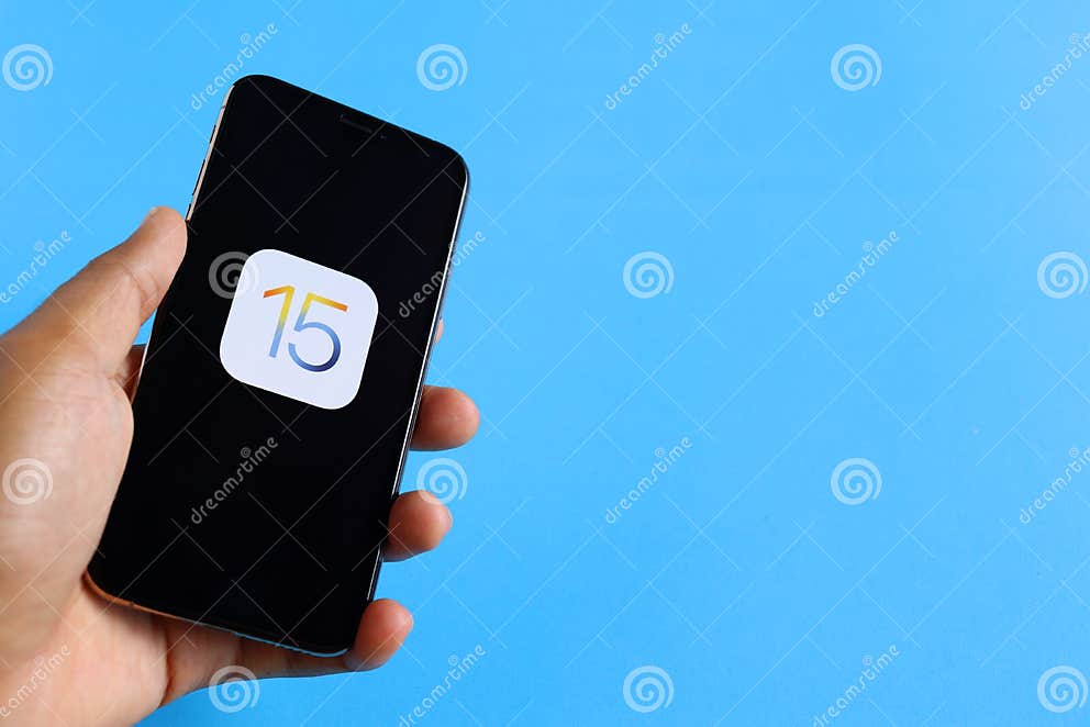IOS 15 Logo on Screen, New Operating System 2021 on Apple Devices ...
