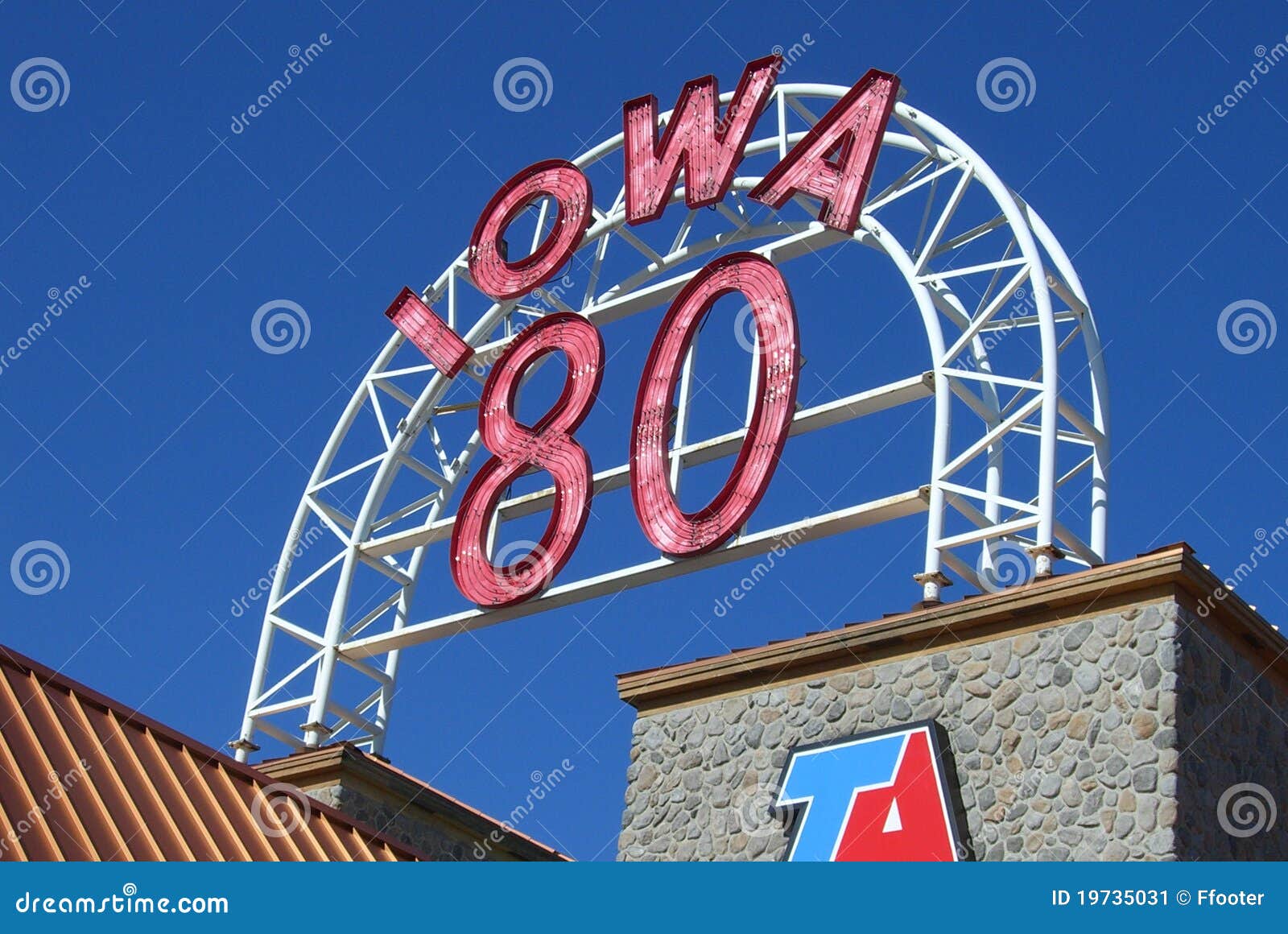 Iowa 80 Truckstop editorial photo. Image of rest, america - 19735031