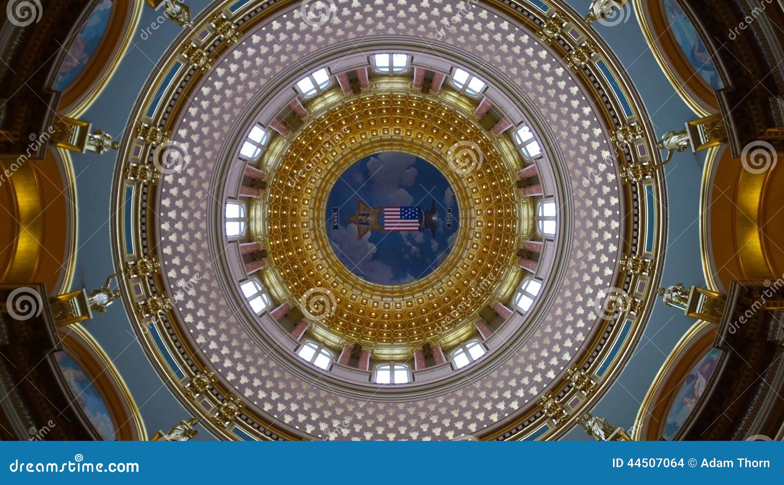 Iowa State Capitol Building Dome Stock Photo - Image of iowa, inside ...