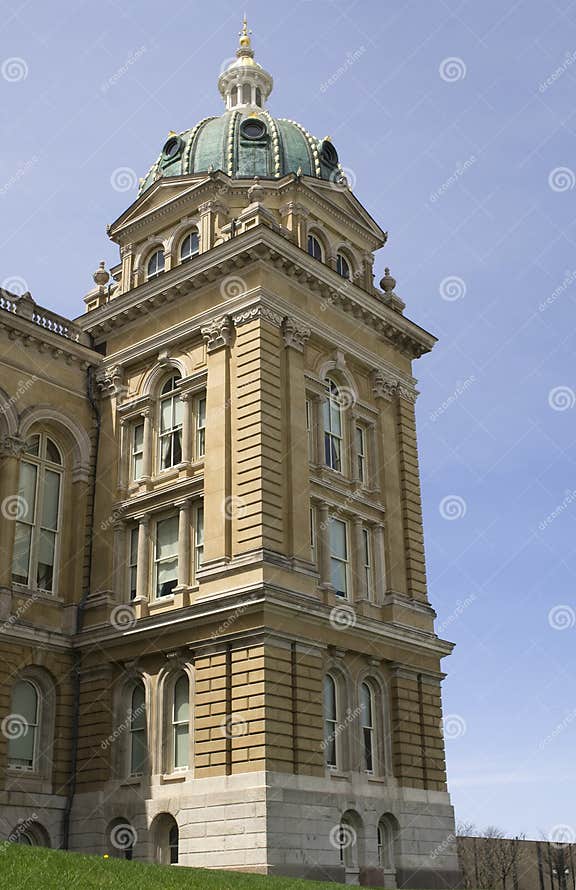Iowa State Capitol Corner stock photo. Image of columns - 19499450