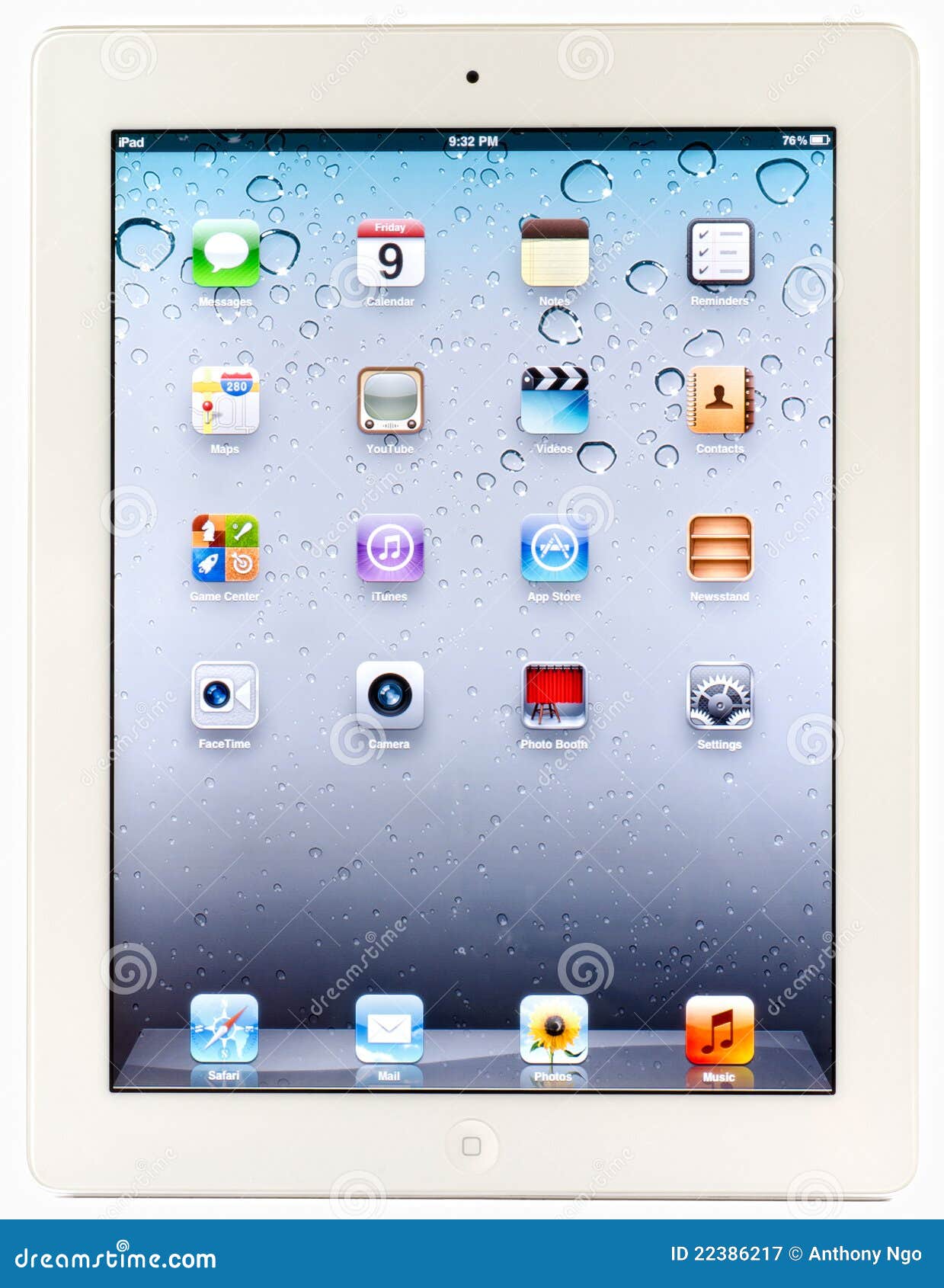 IPad 2 fotografia editorial. Imagem de loja, companhia - 22386217