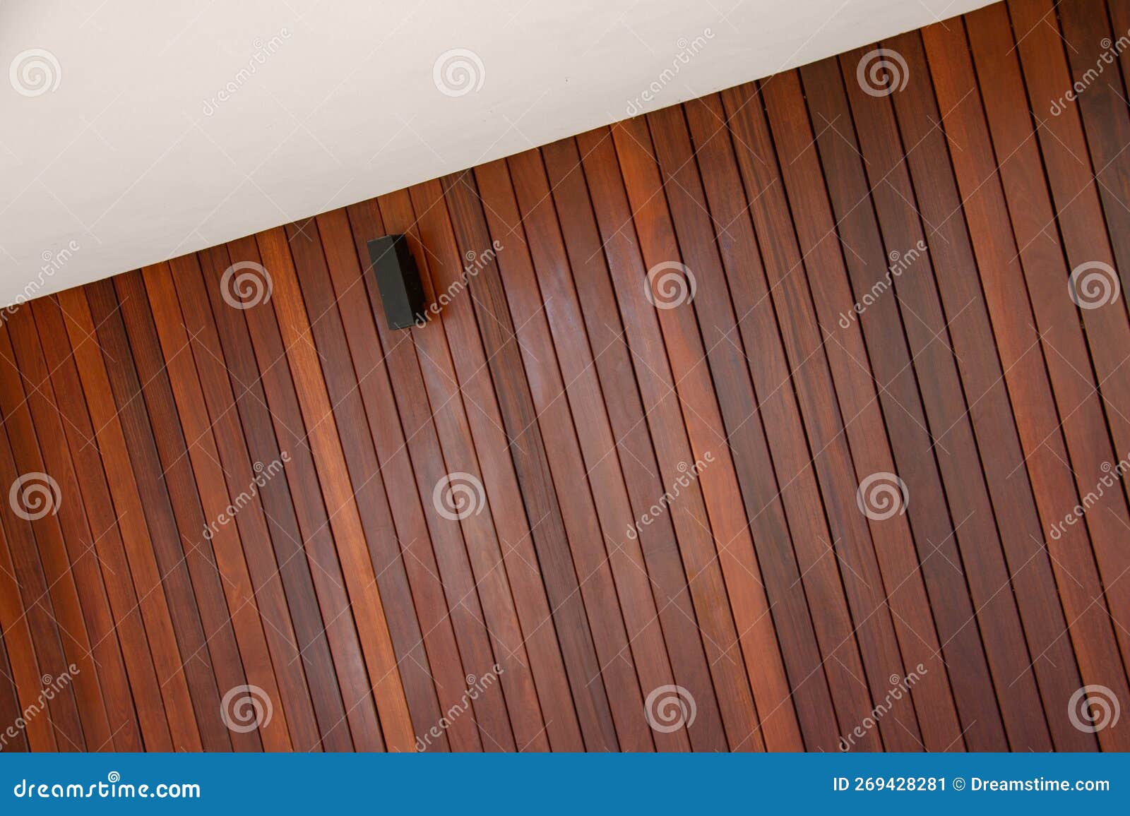 Ipe Cladding on the Interior Wall and White Ceiling Diagonal Line Empty ...