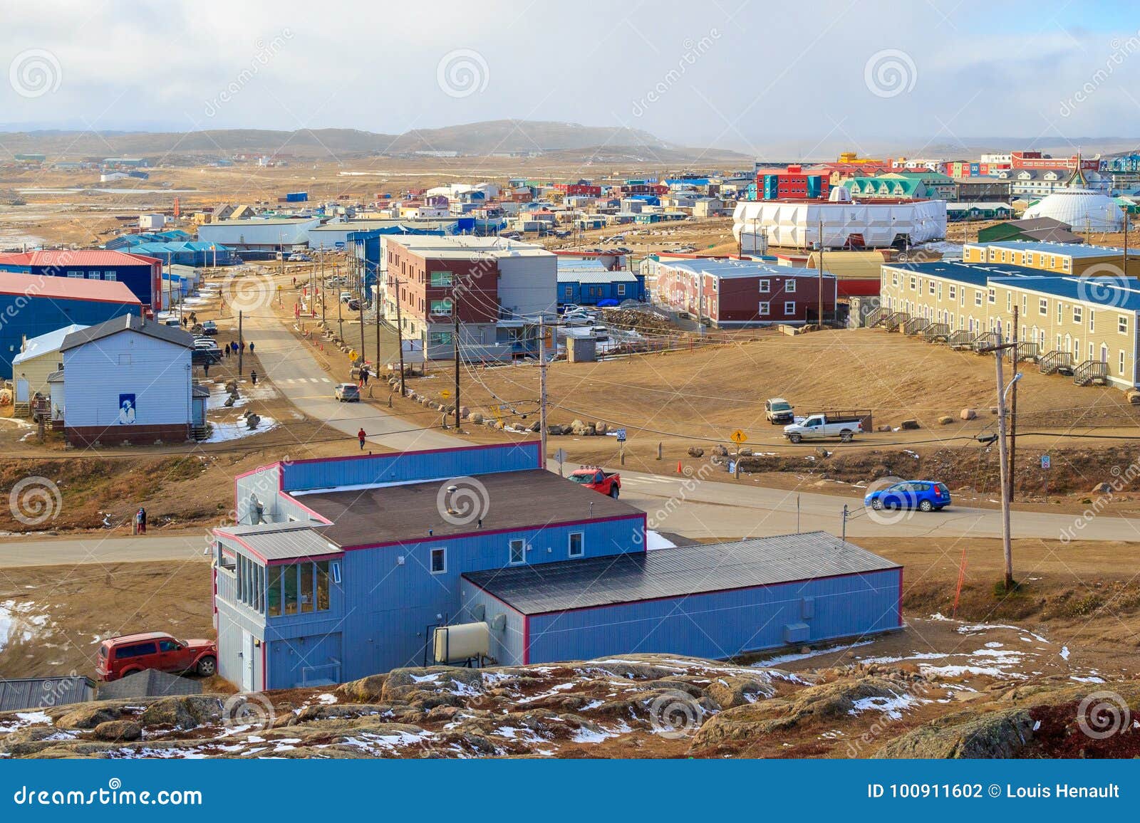 Iqaluit, Canada stock foto. Afbeelding bestaande uit sneeuw - 100911602