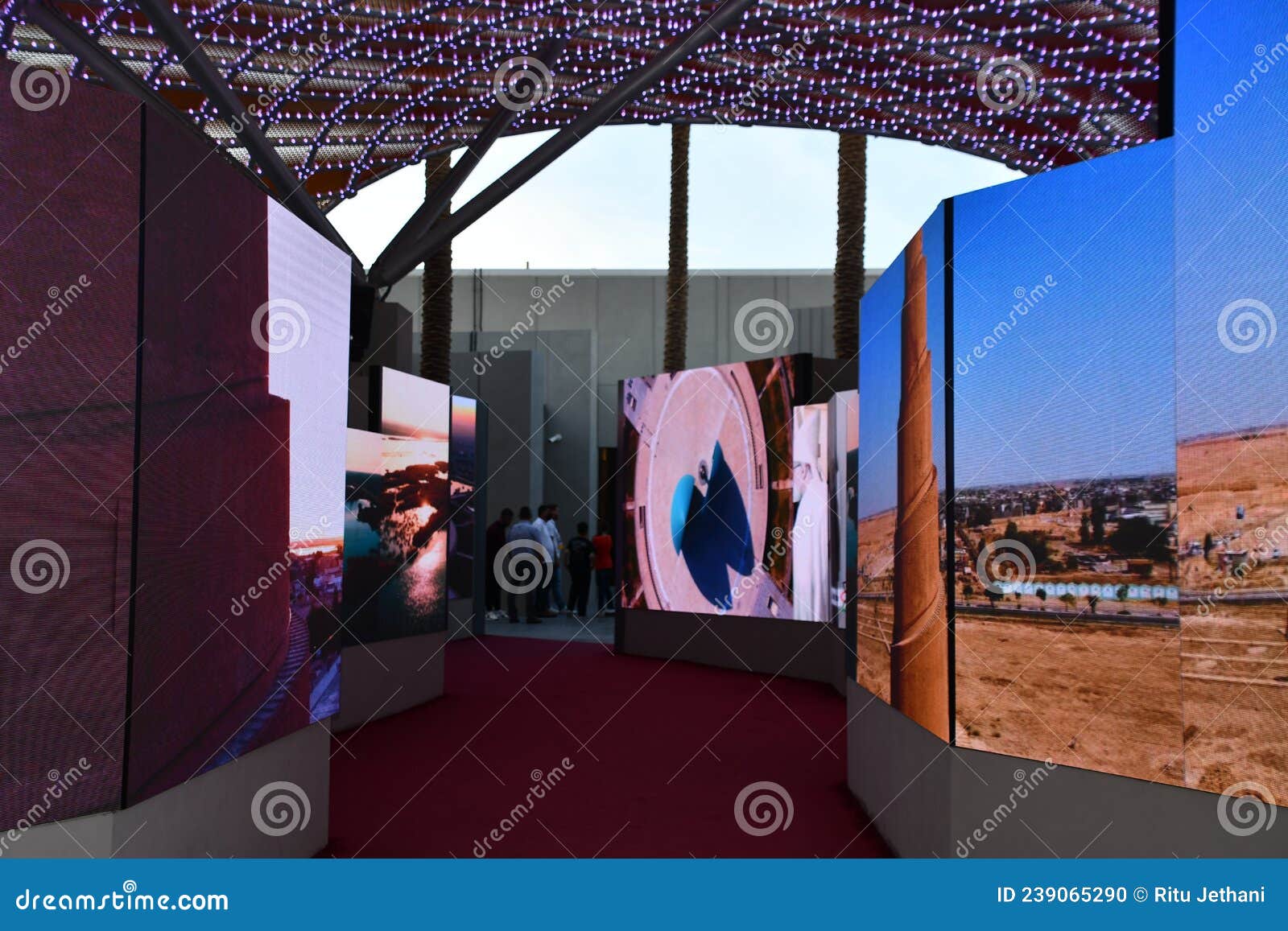Iraq Pavilion at Expo 2020 in Dubai, UAE Editorial Image - Image of ...