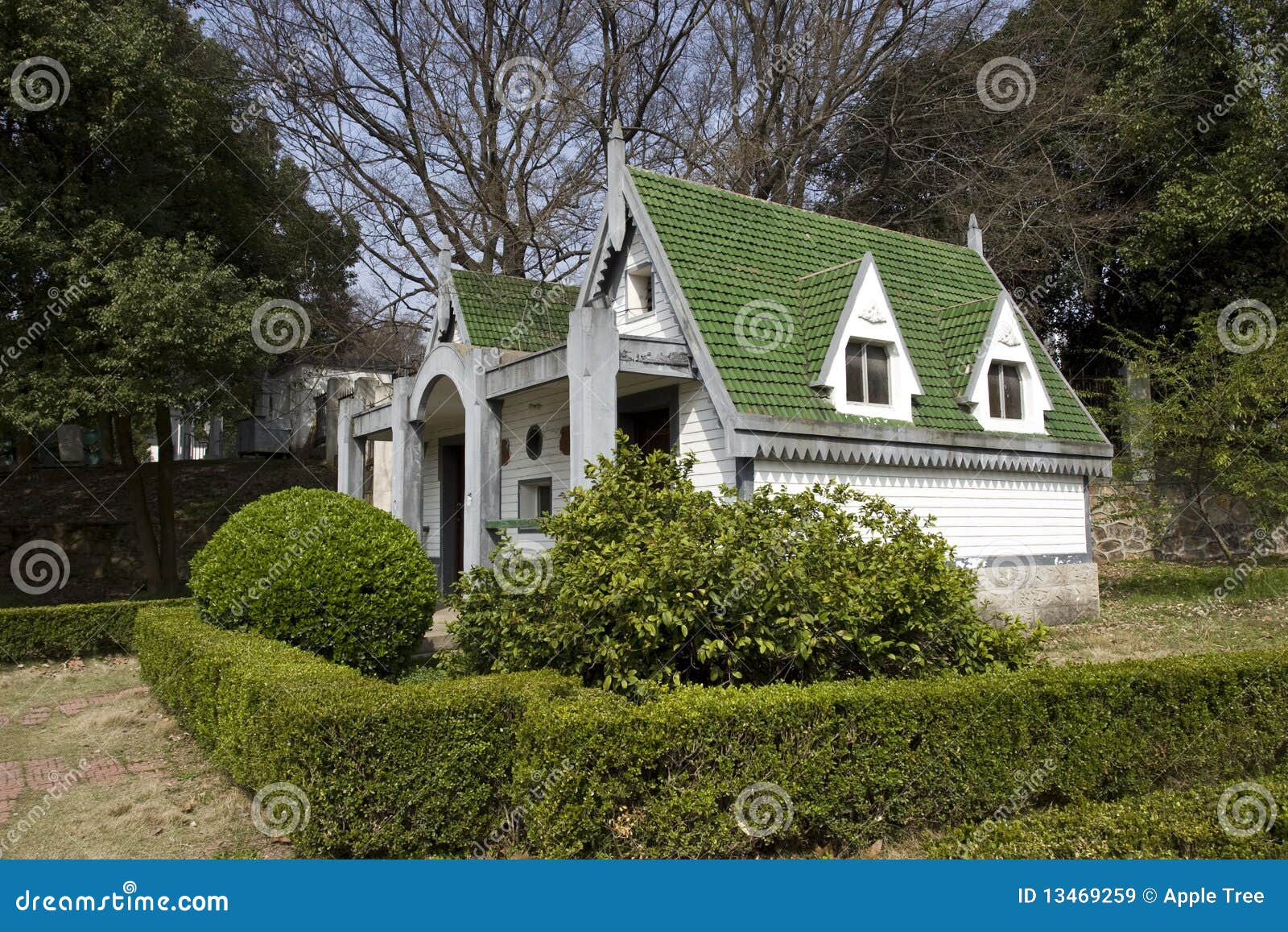 The Ireland-style house stock image. Image of peace, pretty - 13469259