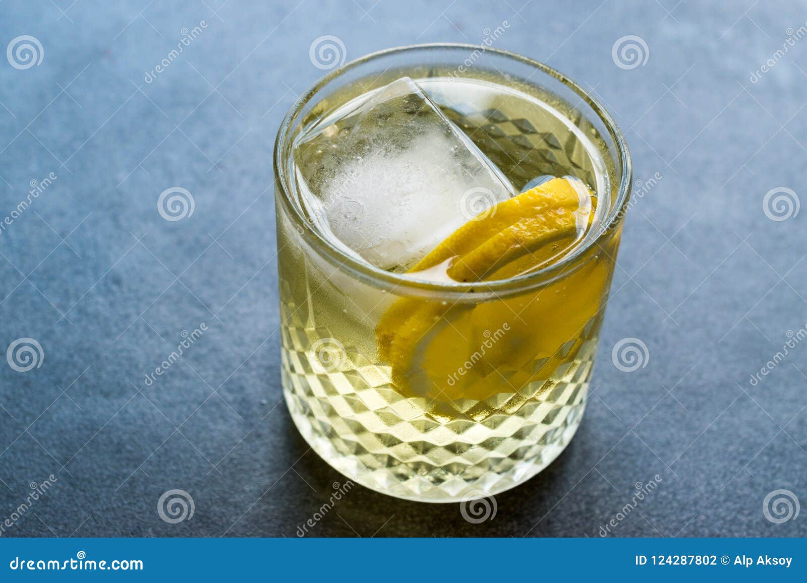 Irish Ale Cocktail with Ginger Beer, Lemon and Ice. Stock Photo - Image ...