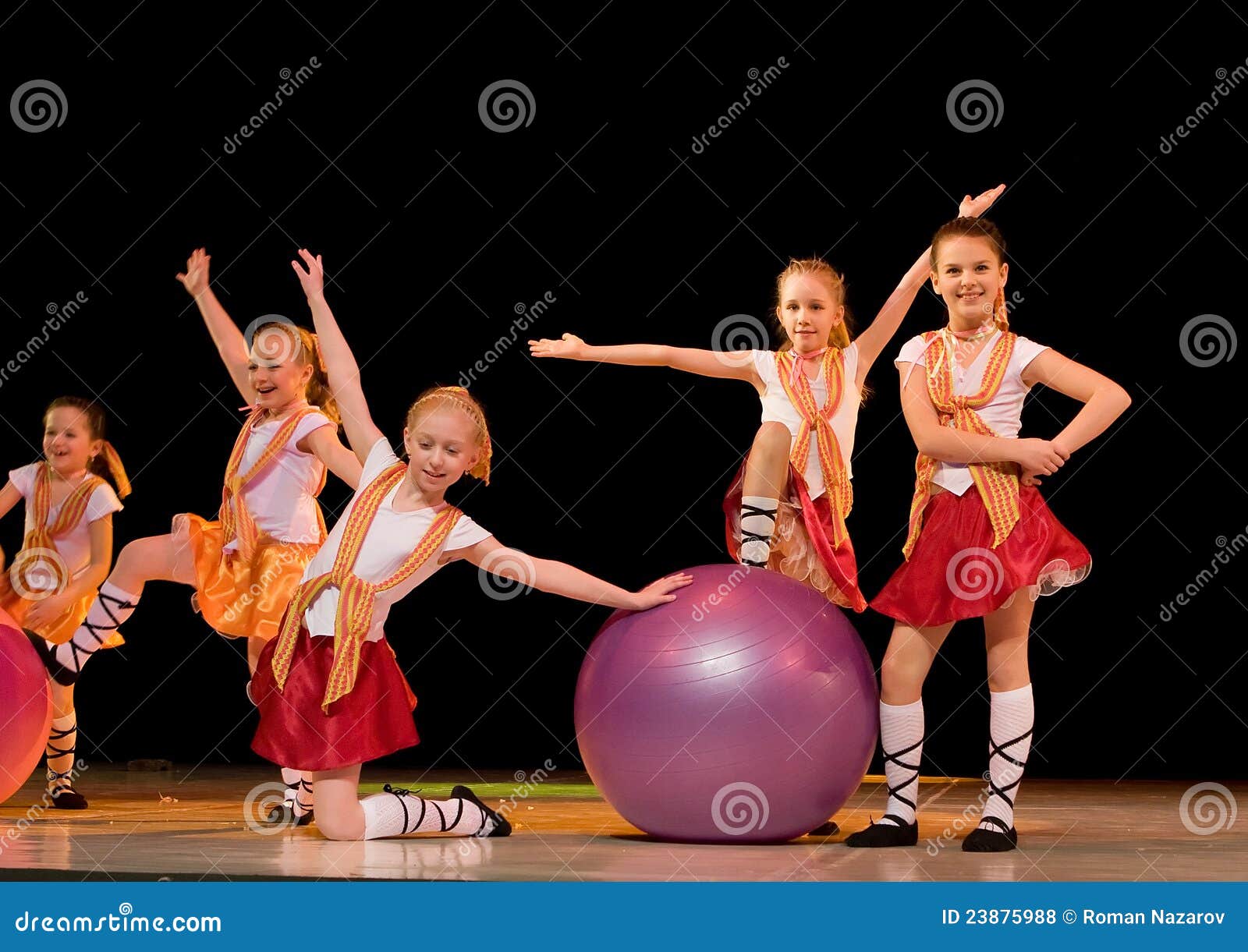 Irish dance editorial stock photo. Image of performance - 23875988