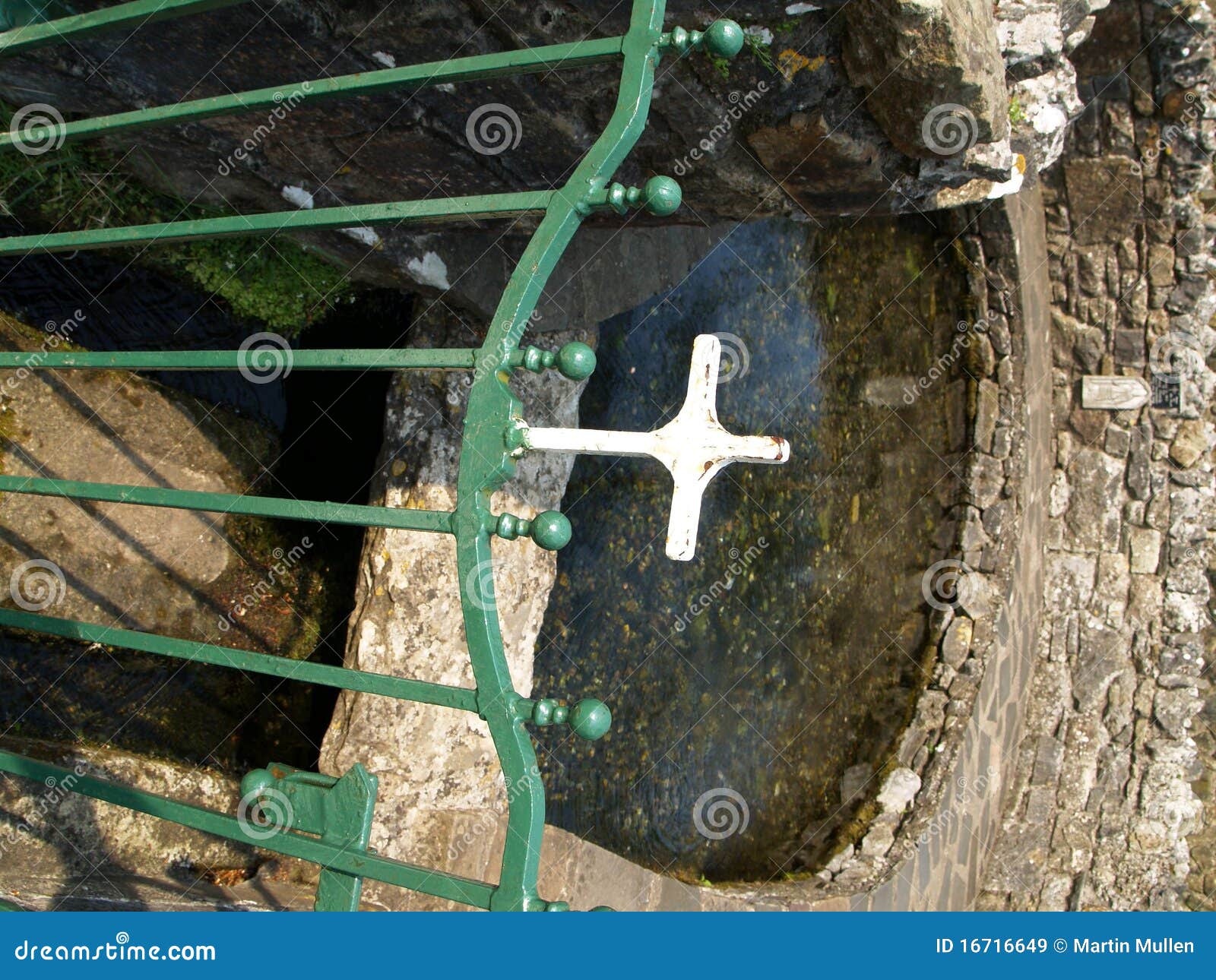 Irish Holy Well stock image. Image of enclosure, belief - 16716649