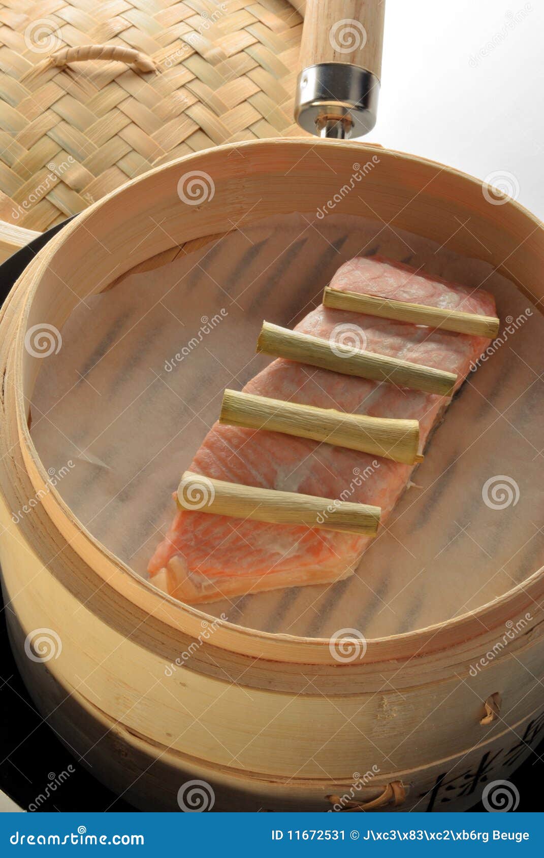 Irish Salmon Fillet in a Bamboo Steamer Stock Image - Image of bamboo ...