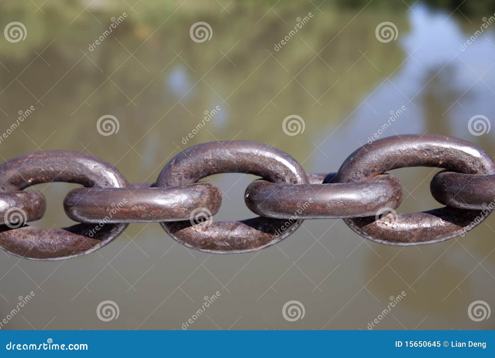 Old Iron Chain Stock Photo | CartoonDealer.com #42649440
