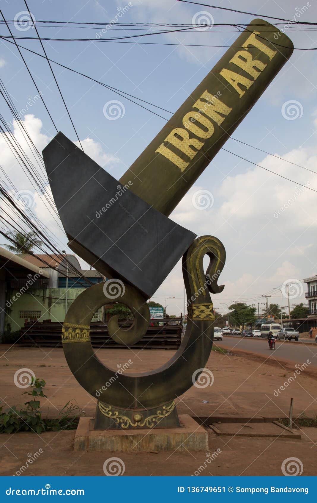 Iron hammer editorial photo. Image of hammer, frame - 136749651