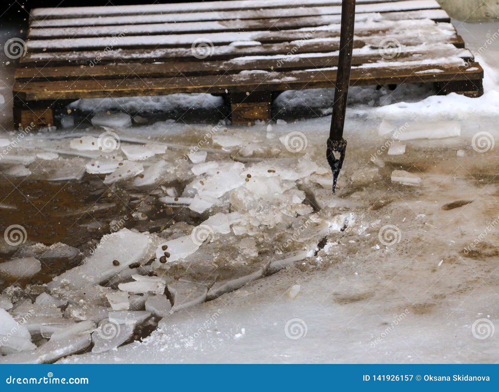 Iron Ice Pick Break the Ice To Drain the Water in the Spring during the ...