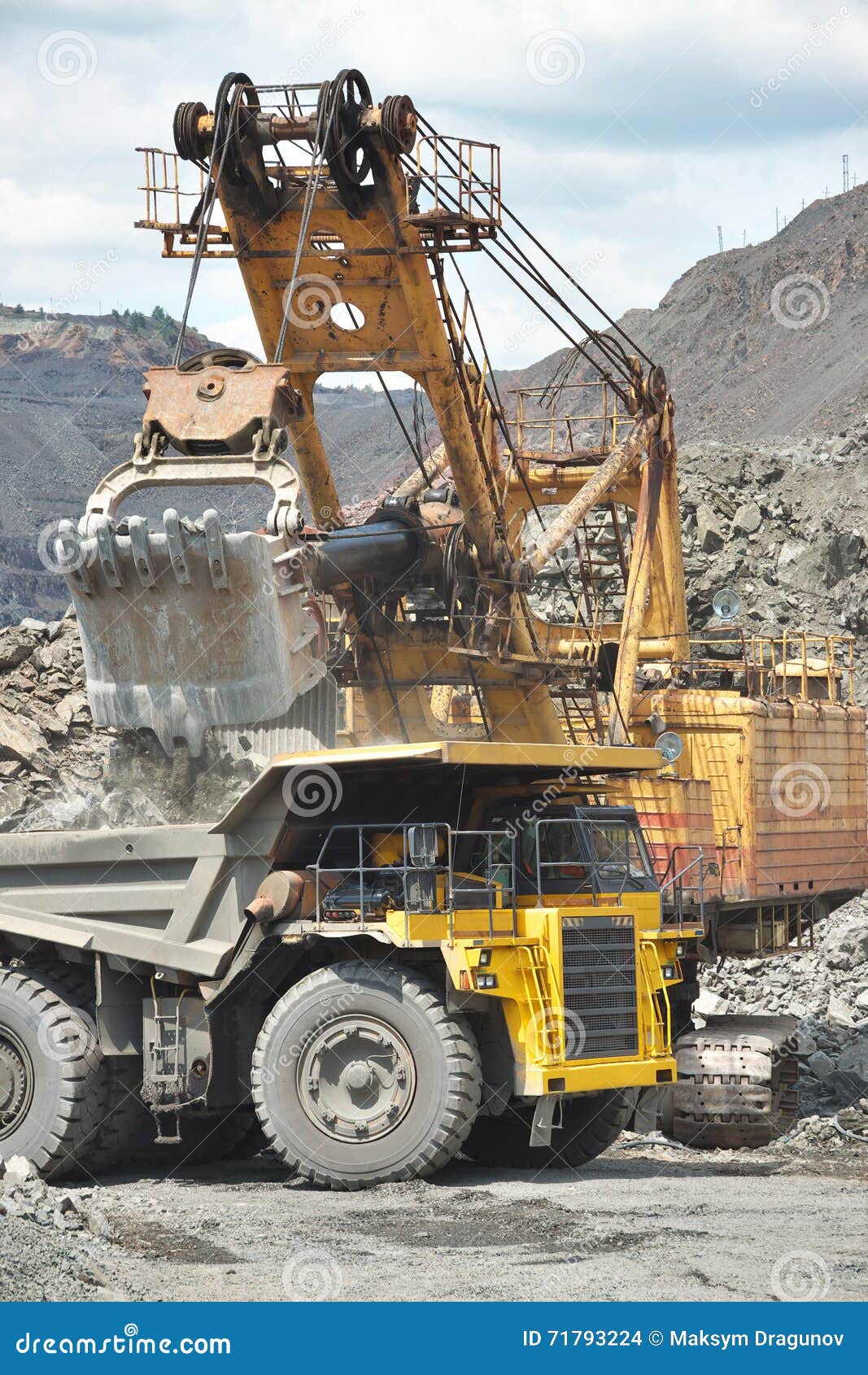 Iron ore opencast stock photo. Image of large, resources - 71793224