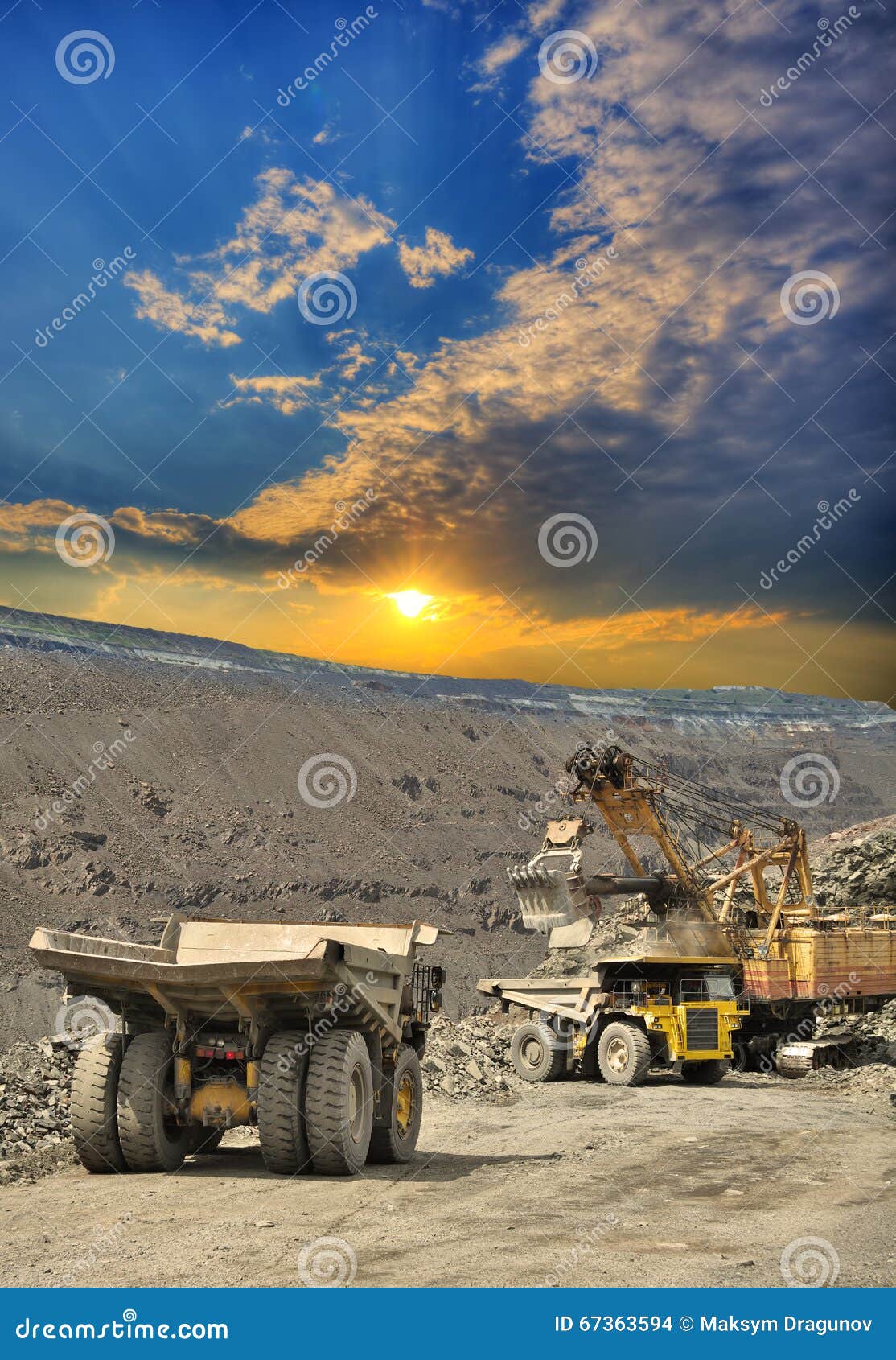 Iron ore opencast mining stock photo. Image of cast, site - 67363594