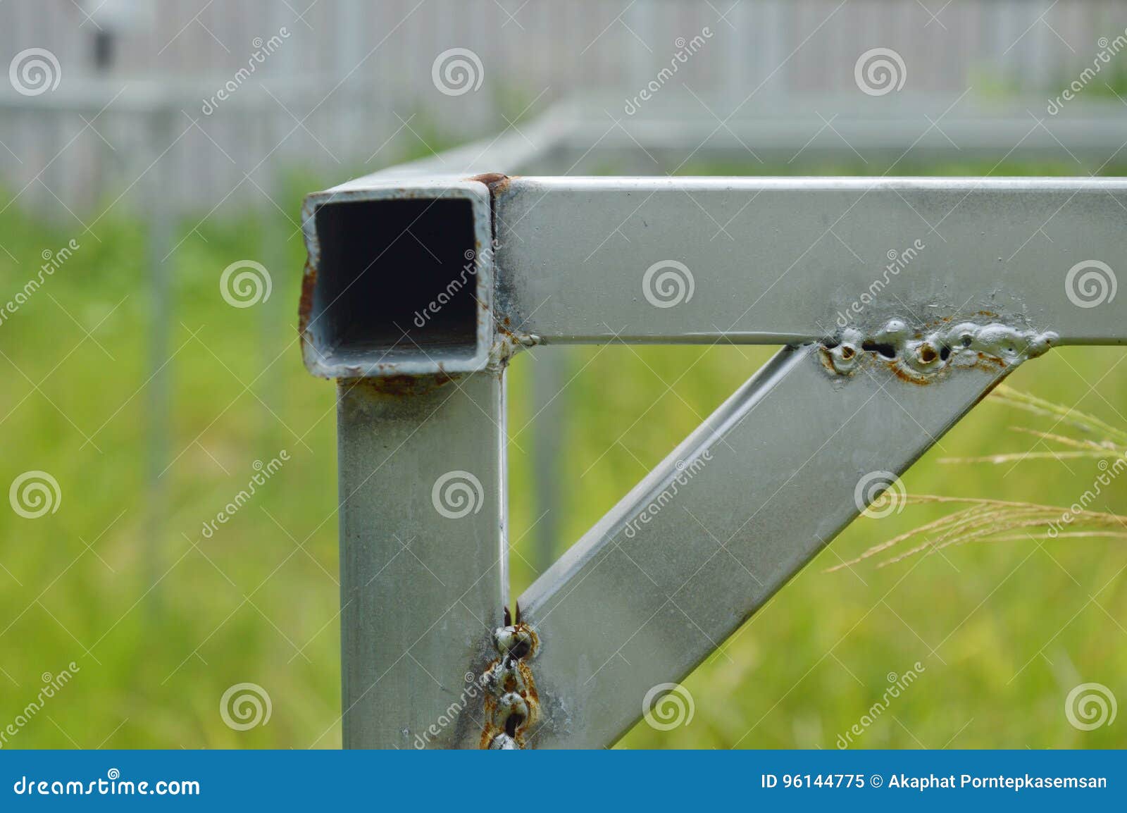 Iron Structure by Steel Welding with Triangle Shape for Made Table in ...