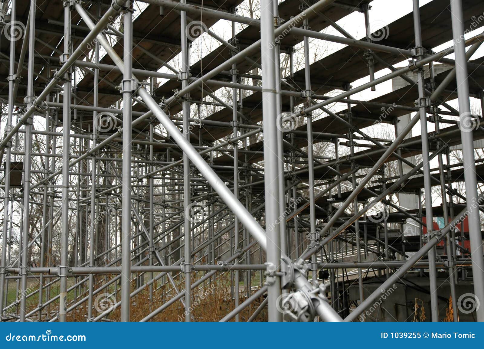 Iron threads 5 stock image. Image of open, wall, back - 1039255