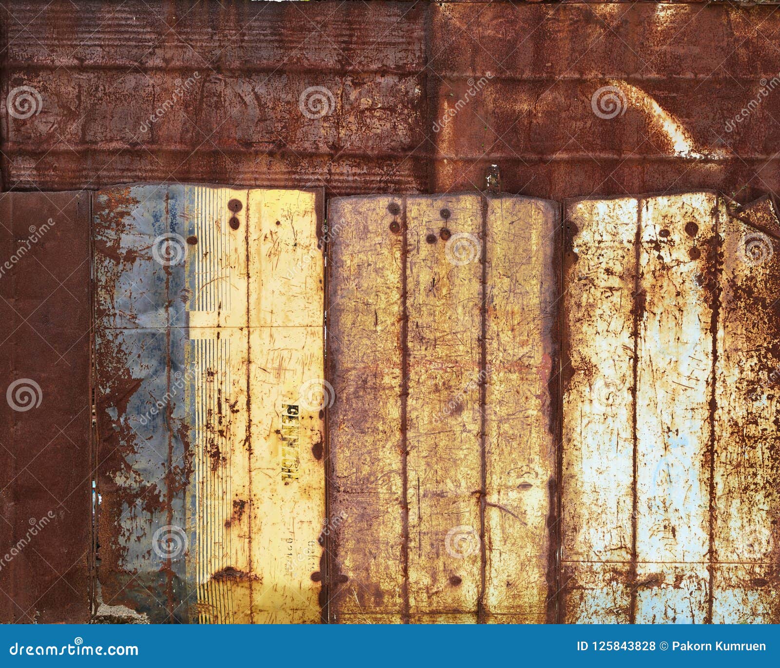 Dirty Bogie Hopper Wagon Stock Photography | CartoonDealer.com #31123676