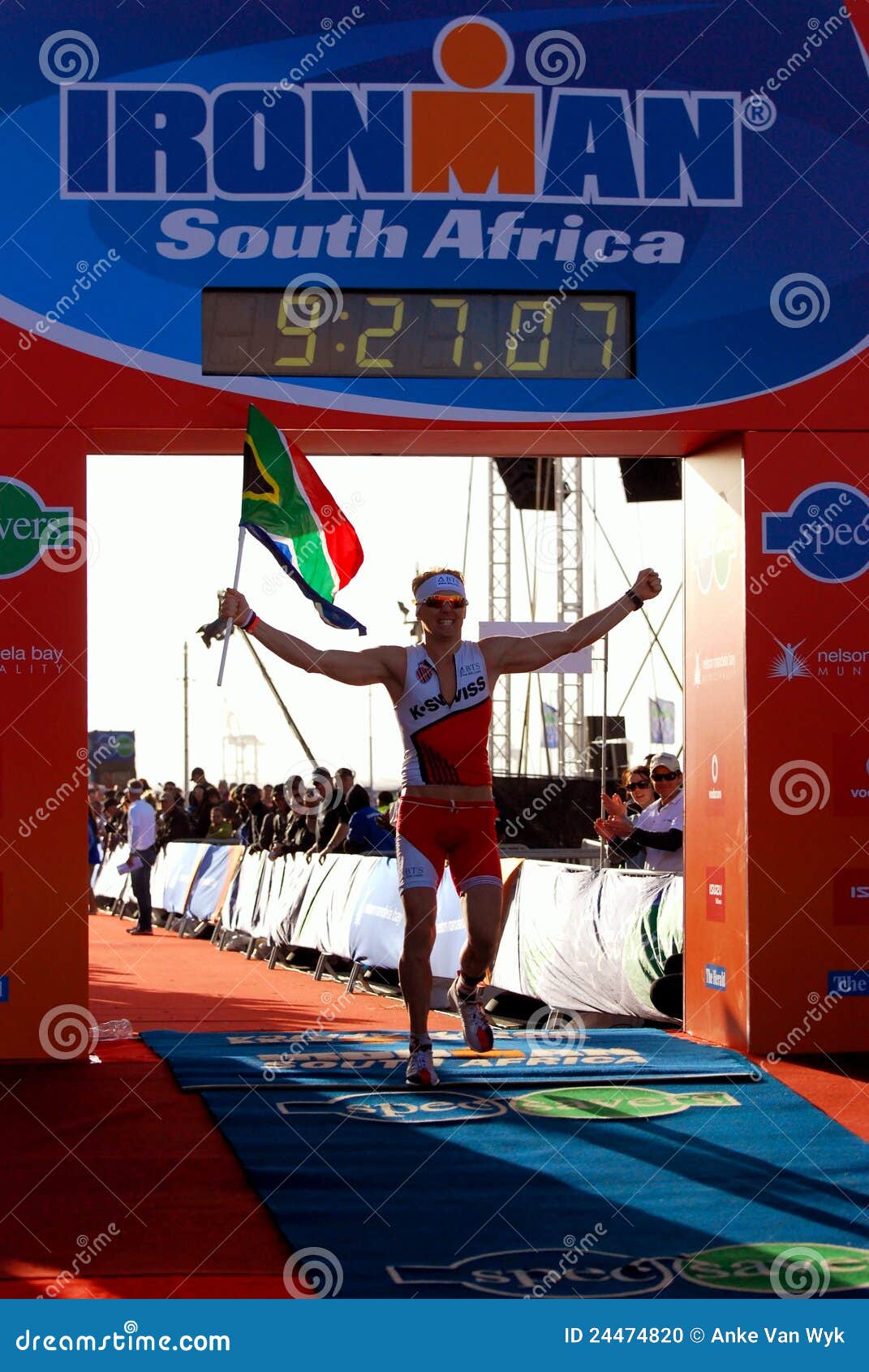Ironman finish line editorial image. Image of race, body - 24474820