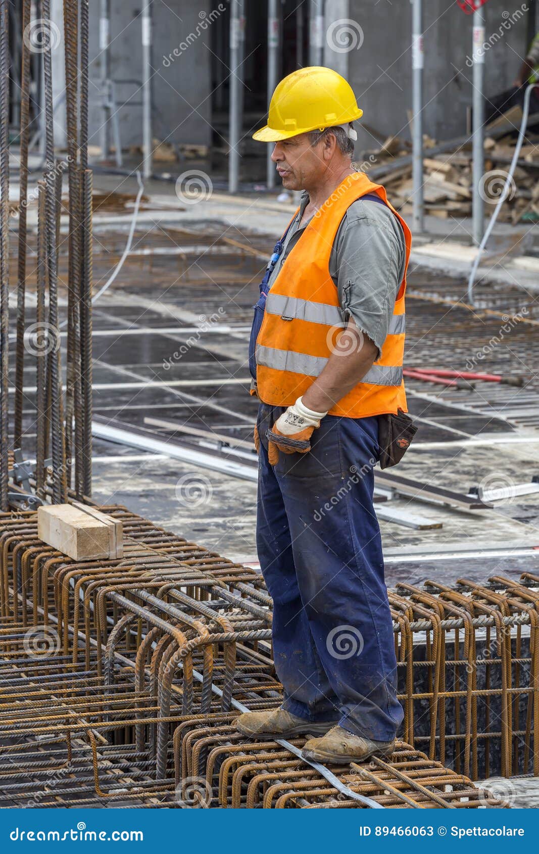 Ironworker posing editorial stock photo. Image of corrosive - 89466063