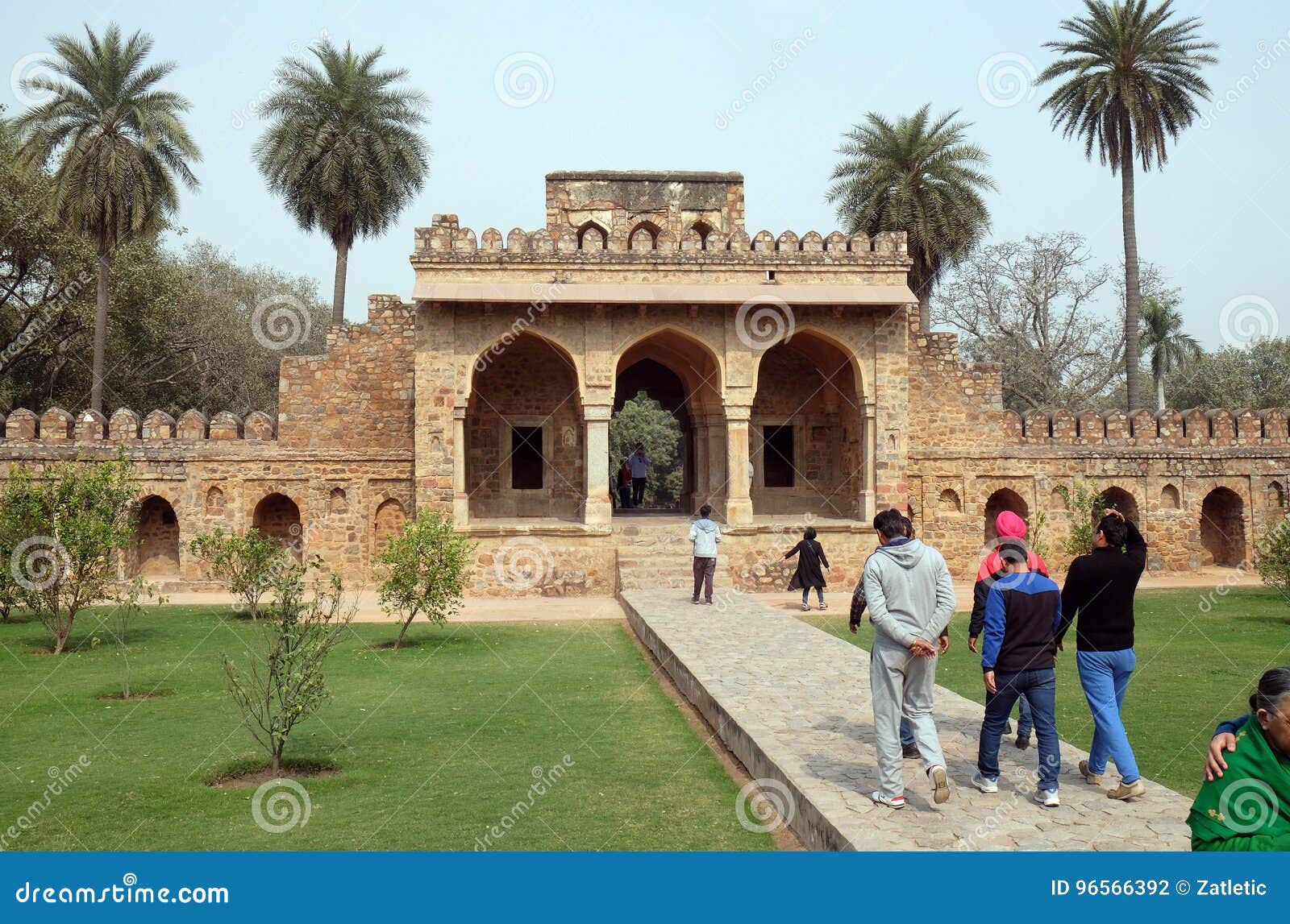 Isa Khan Tomb, Humayuns Tomb Complex, Delhi Editorial Photography ... Isa Khan Tomb, Humayuns Tomb Complex, Delhi Editorial Photography ...