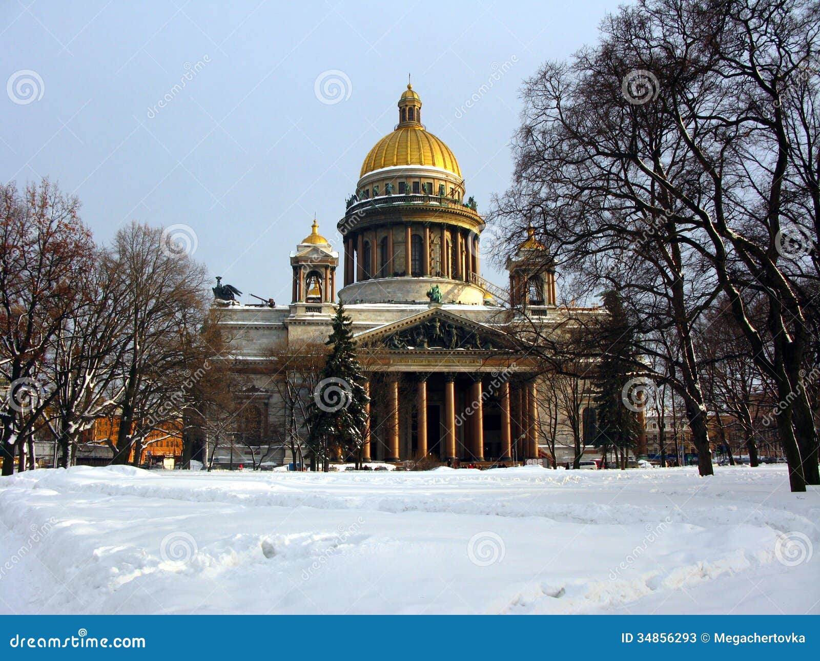 Isaac Cathedral im Winter stockbild. Bild von gold, meisterwerk - 34856293